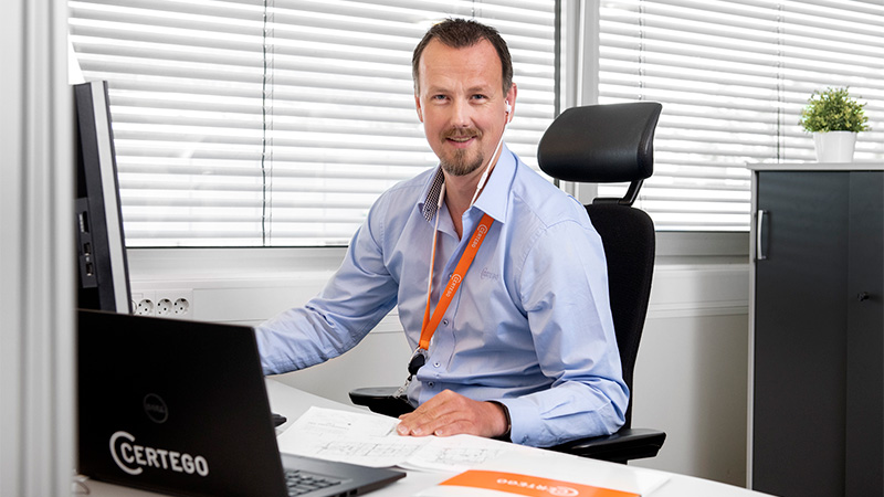 Vår kontakt & support hjälper dig - CERTEGO